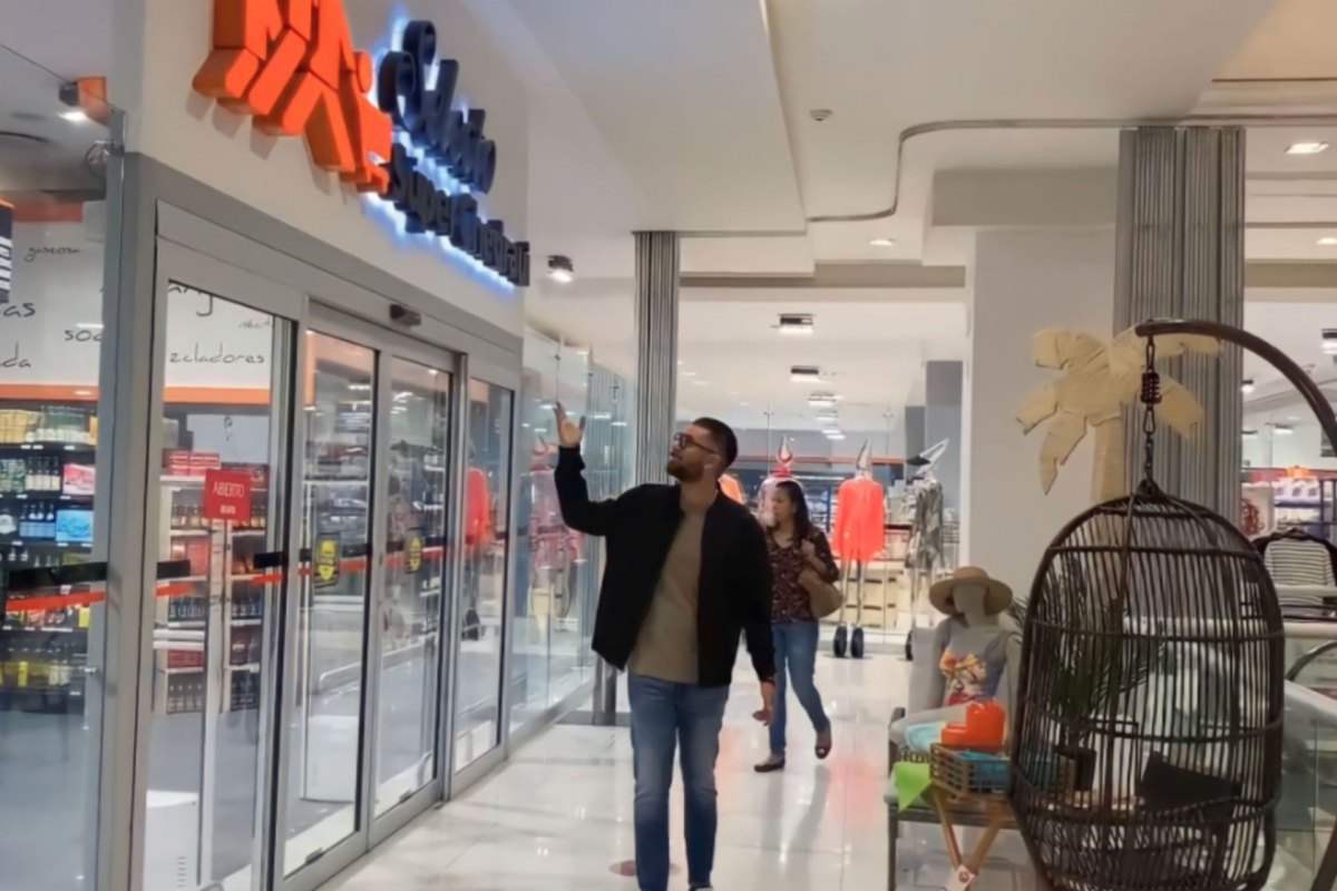 Ricardo Casares comprueba que #CuestaMenos con Chedraui | WAL Group